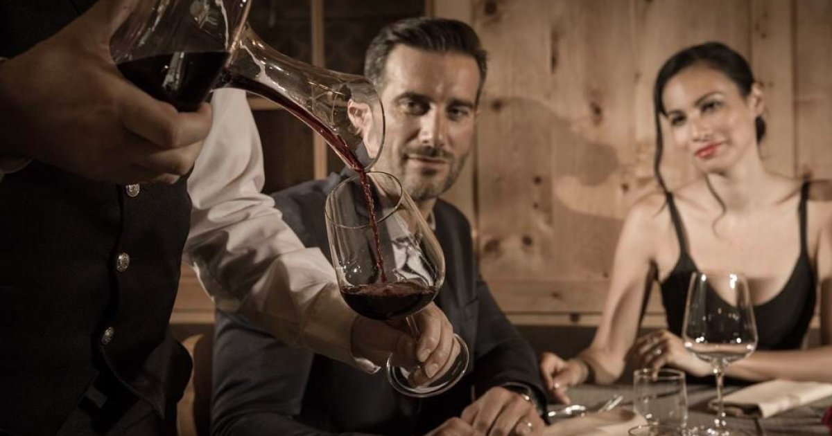 The Dining Lounge at Solea - Tastetrentino